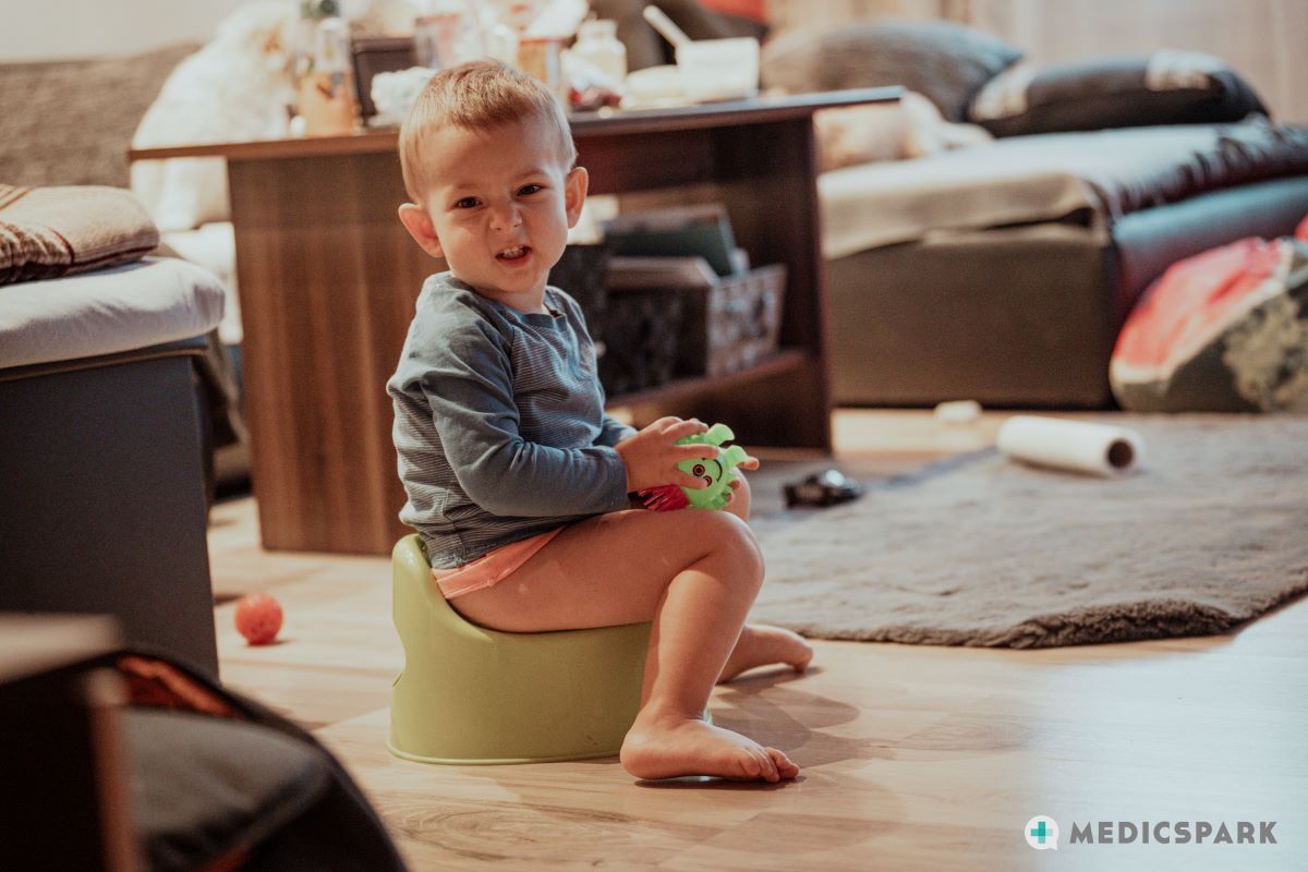 Cum să oprești diareea la copii și ce să faci (medicamente + dietă ...